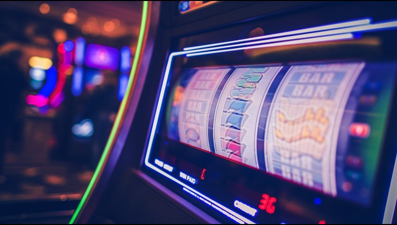 Slot Machine Screensaver | TV App | Roku Channel Store | Roku